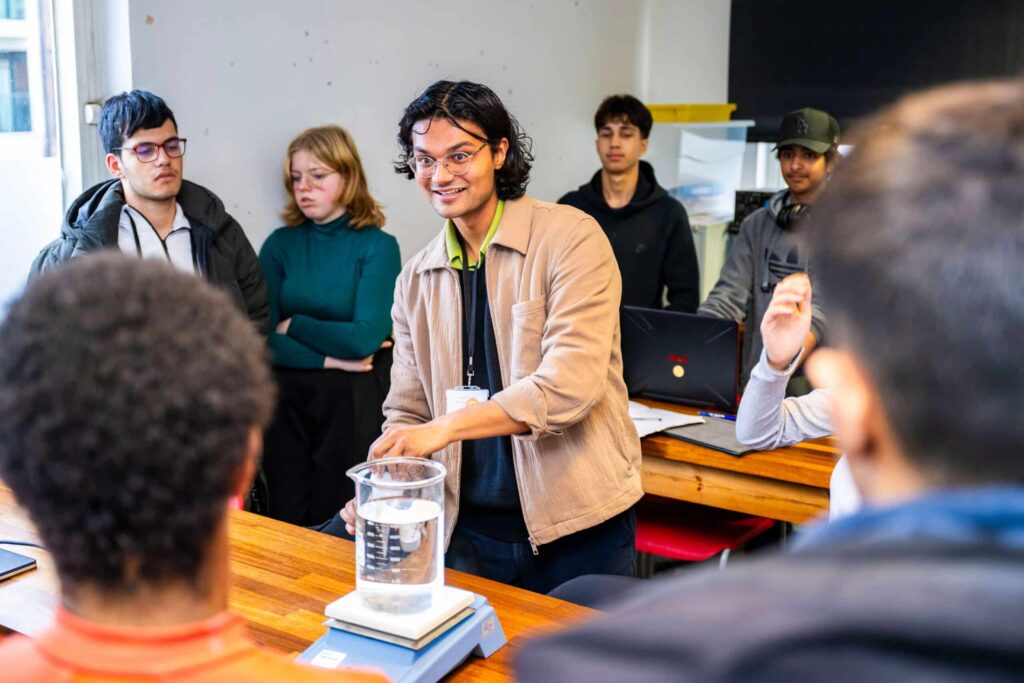 Ealing Independent College soars through Inspection - Bellevue Education